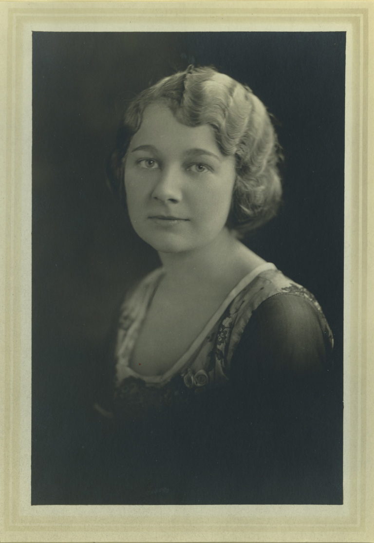 Agnes Martha Russell | Mullins Family History Project